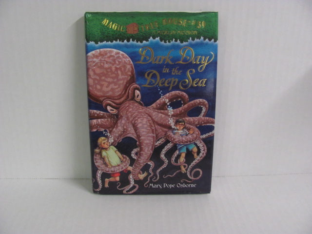 Dark Day in the Deep Sea Random House Reader Pre-Owned The Magic Tree ...